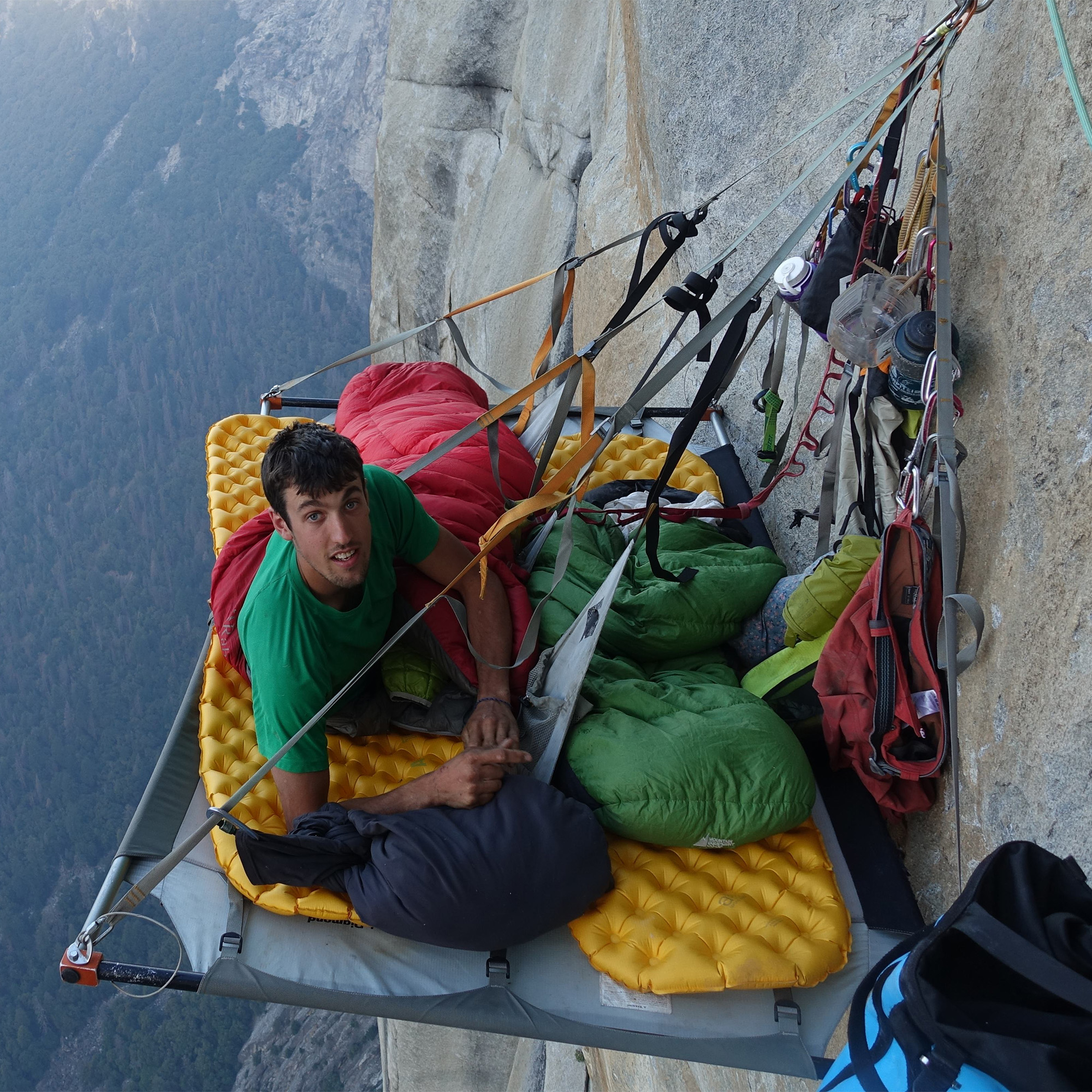 Sleeping Around With Dr. Chris Winter—Night on a Portaledge | Sleep.com